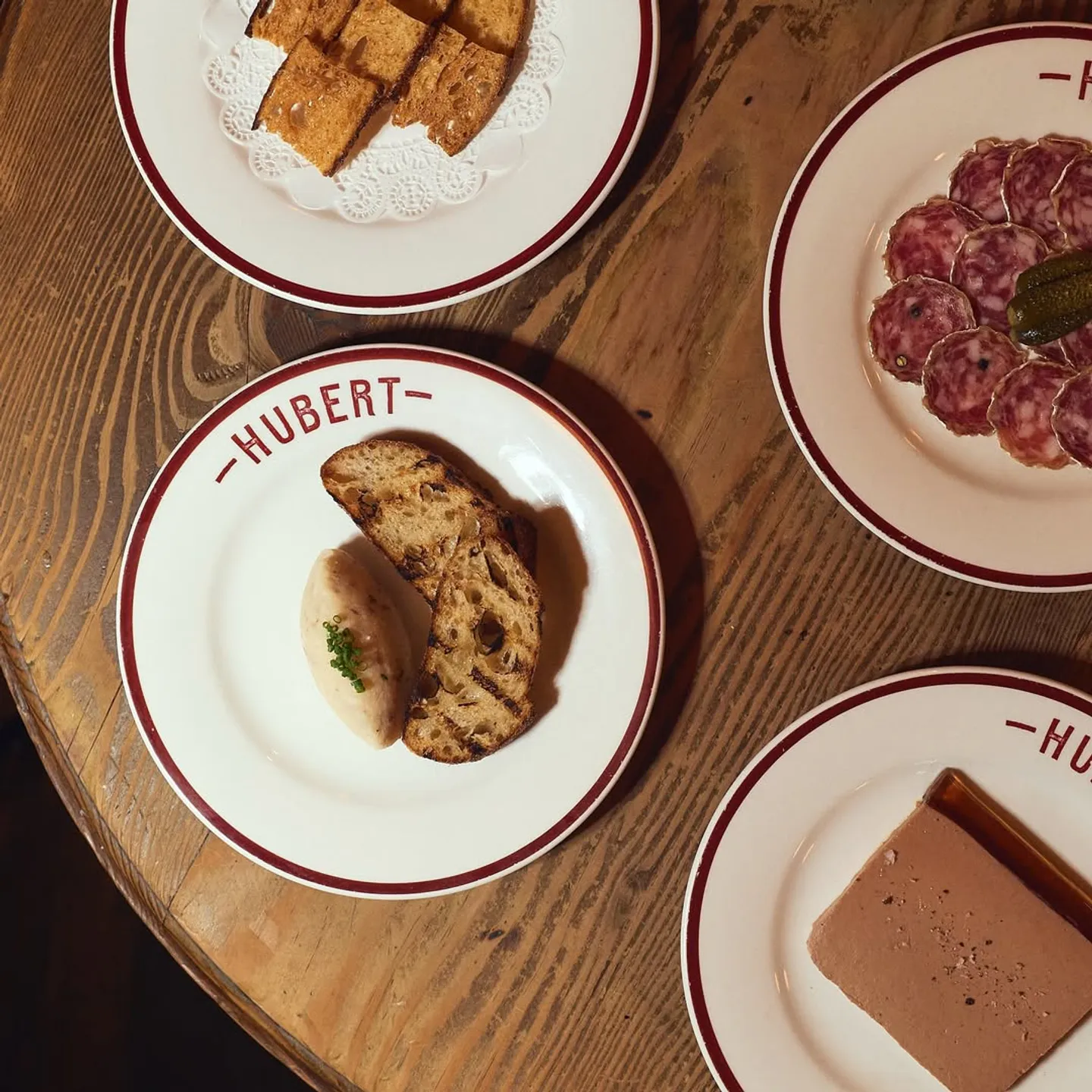 Hubert Sydney Restaurant: Info, Menu & Reservations