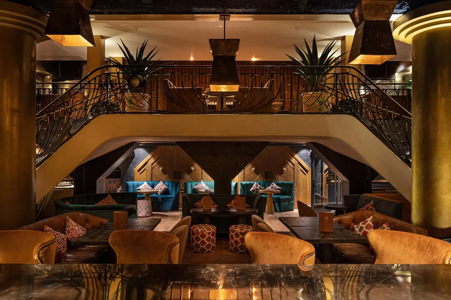 Moloko Paris Restaurant: Info, Menu & Reservations