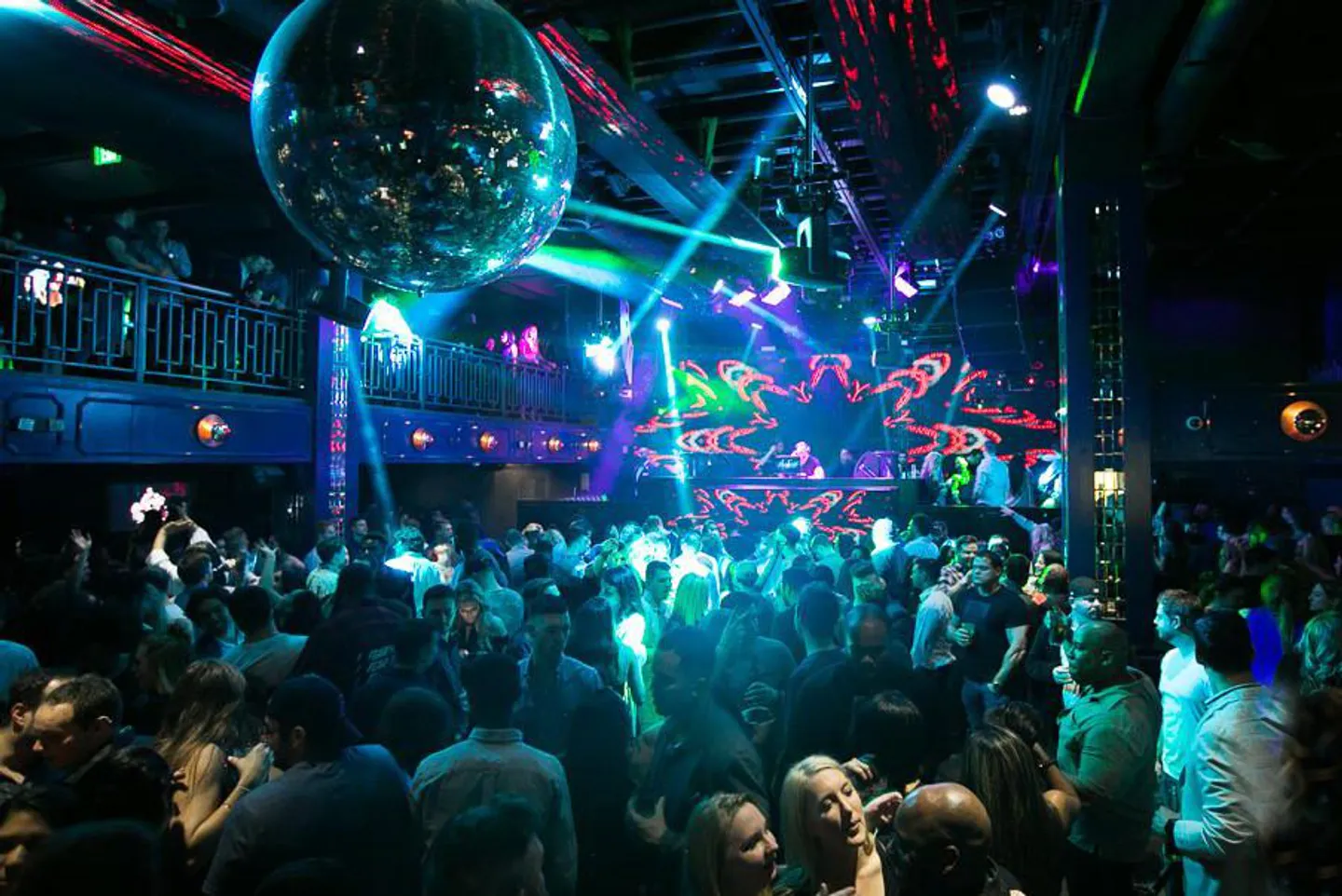 Roar Philadelphia Nightclub: Info, Events & Reservations