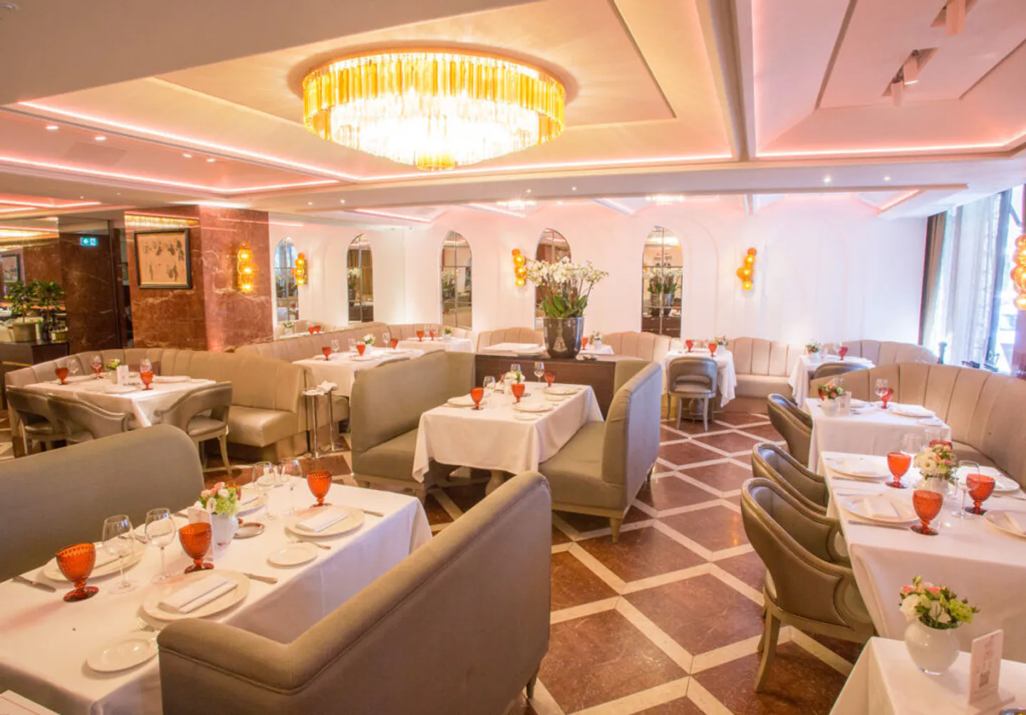 Gaia Monaco Restaurant: Info, Menu & Reservations