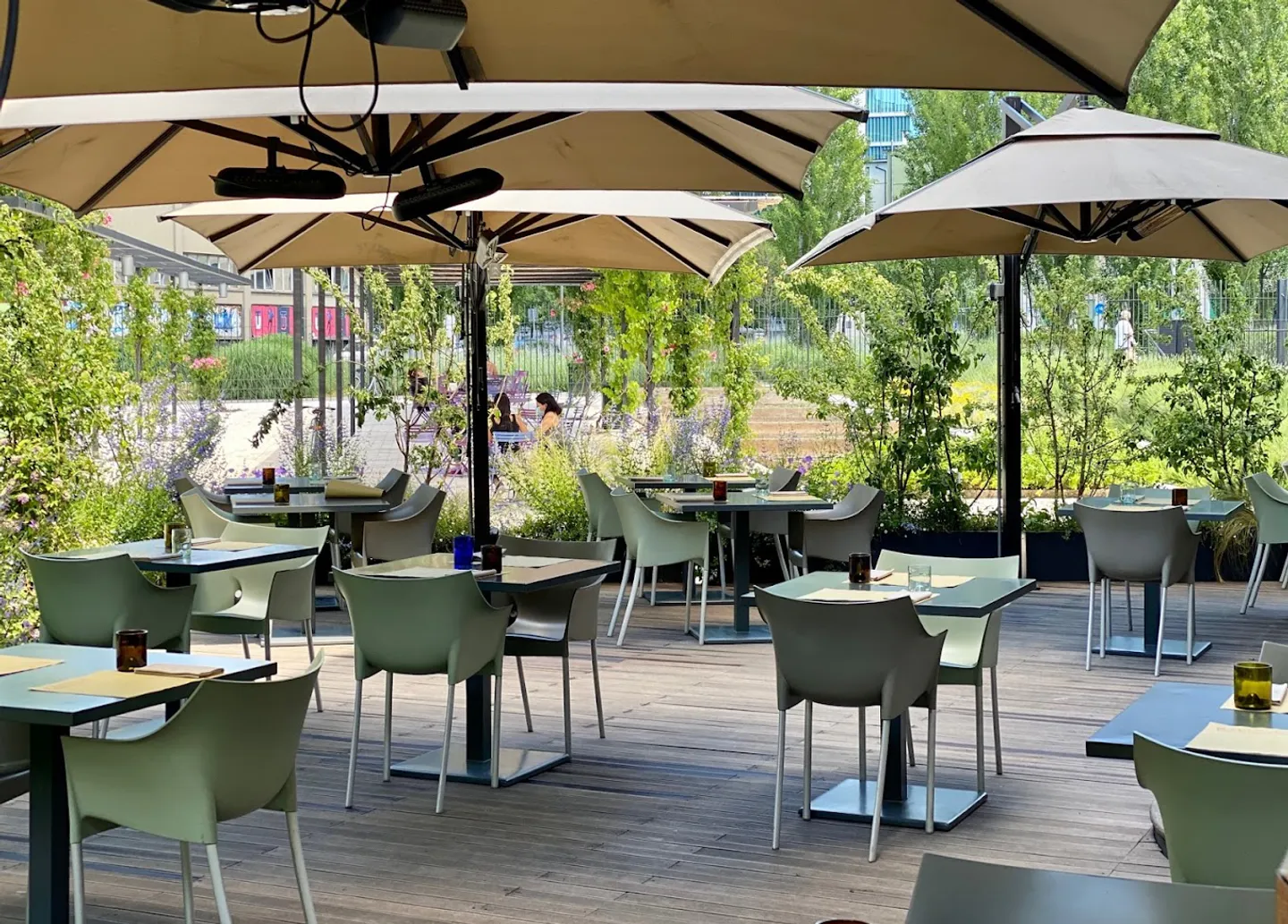 Ratana Milan Restaurant: Info, Menu & Reservations