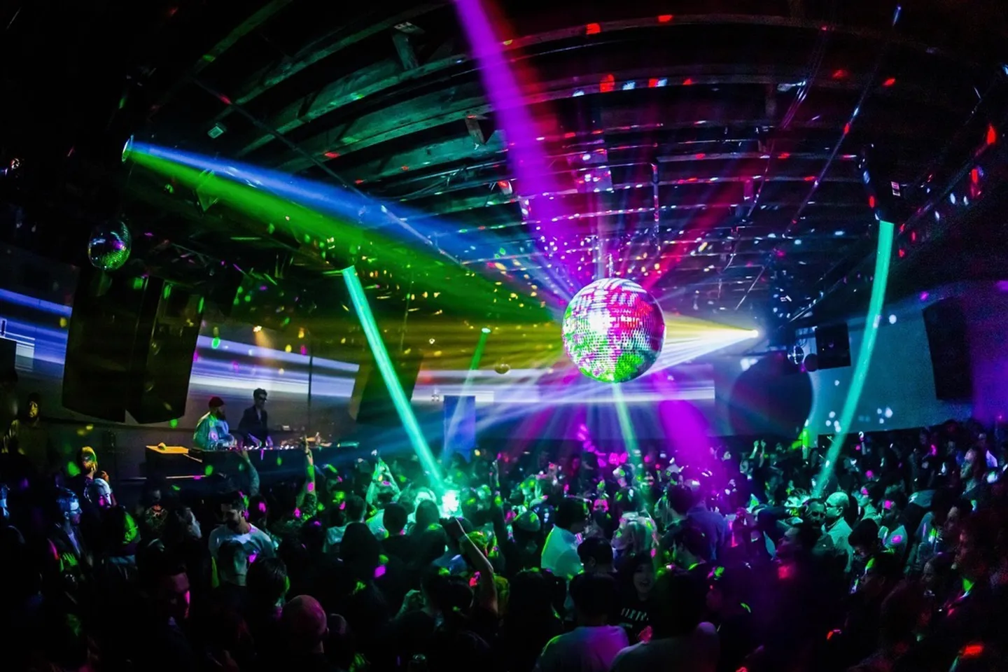 The DL Rooftop New York City Nightclub: Info, Events & Reservations