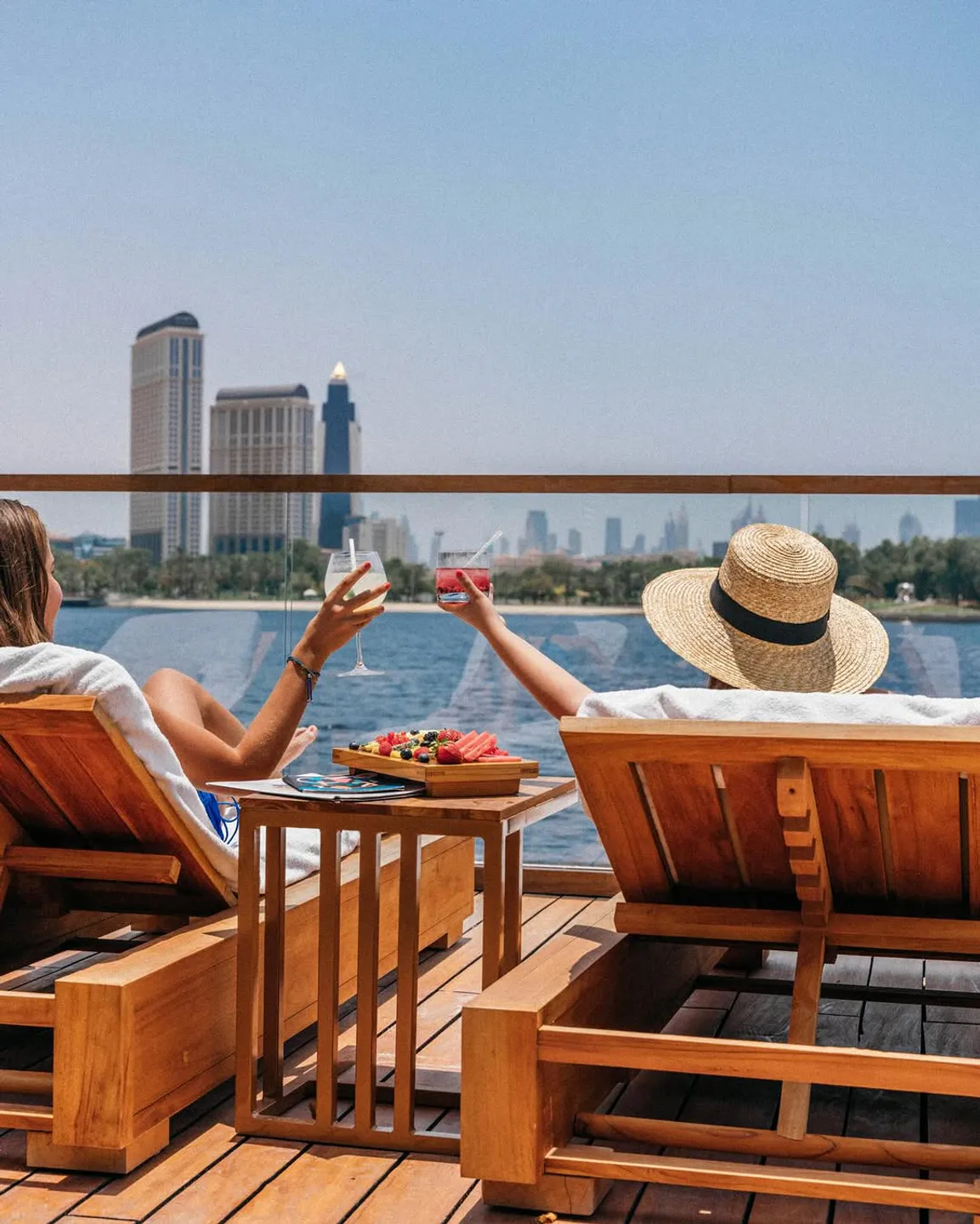 San Beach Dubai Beach Club: Sunbeds, Info & Reservations