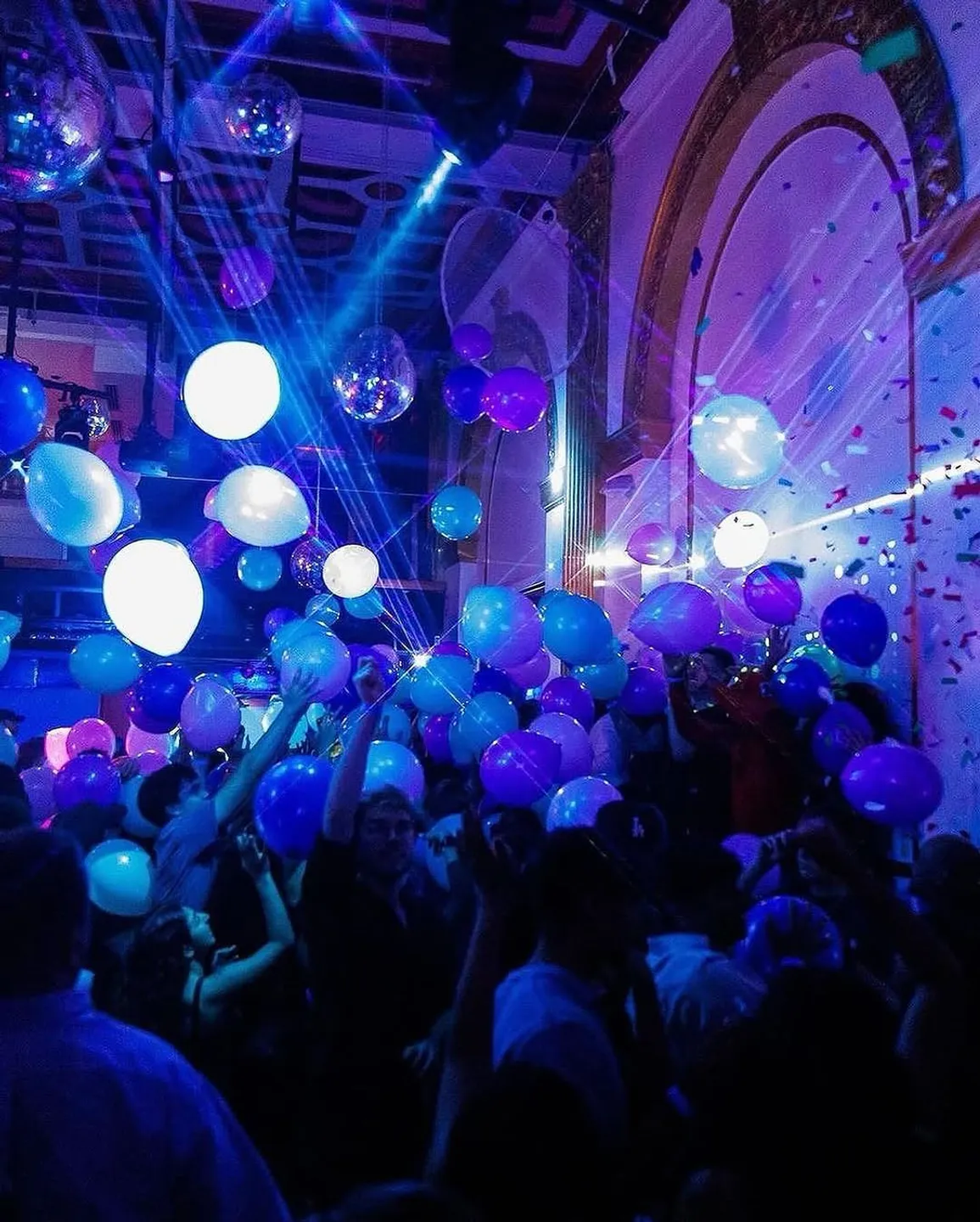 Decades DC Washington Nightclub: Info, Events & Reservations