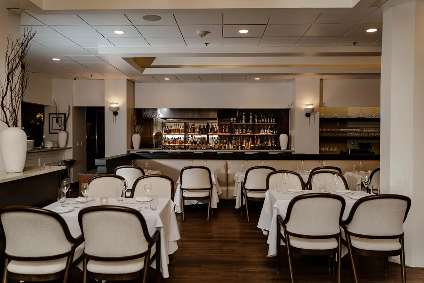 Cafe Monarch Phoenix Reservations | Alotea Concierge