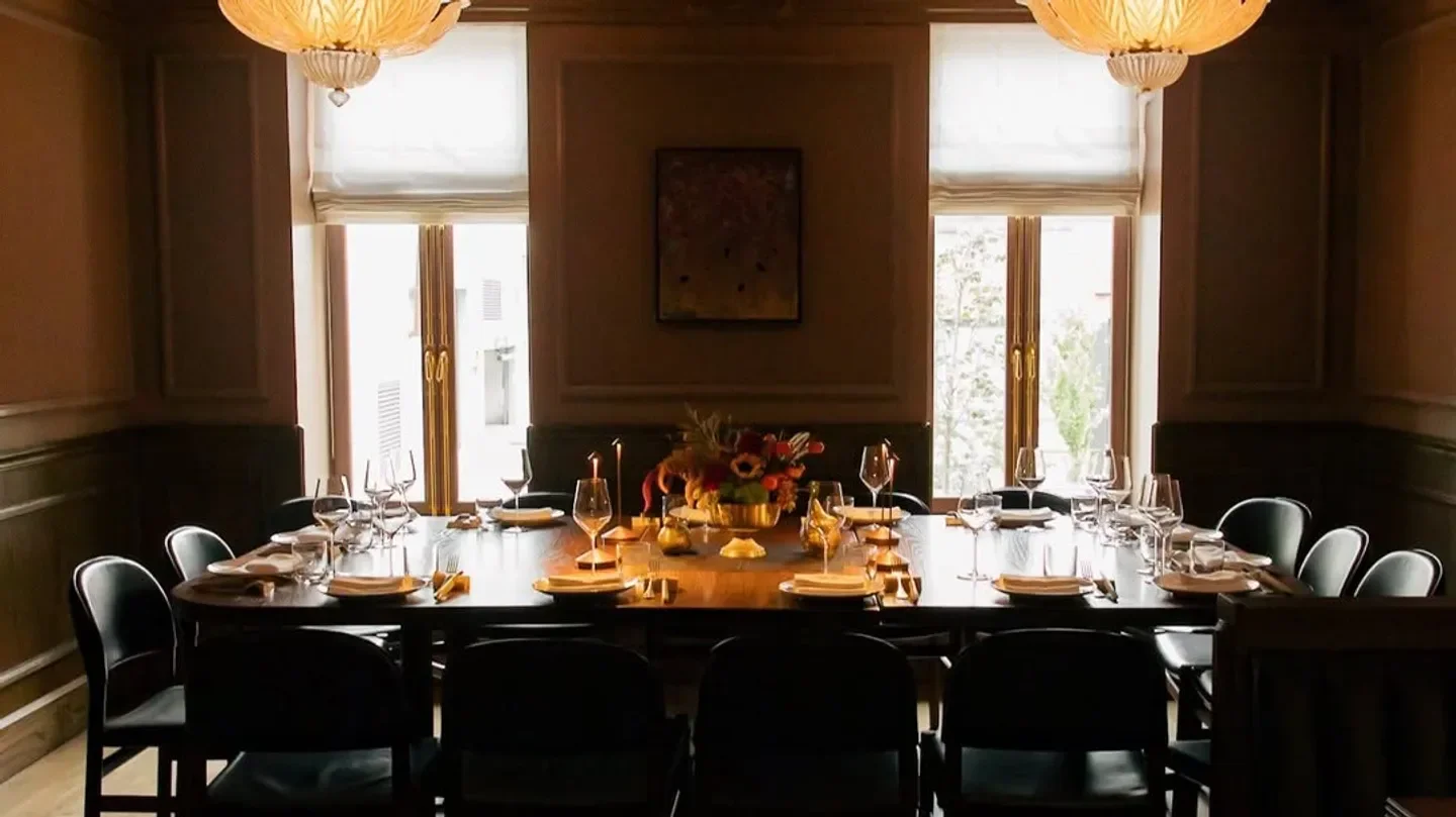 Obélix Chicago Reservations | Alotea Concierge
