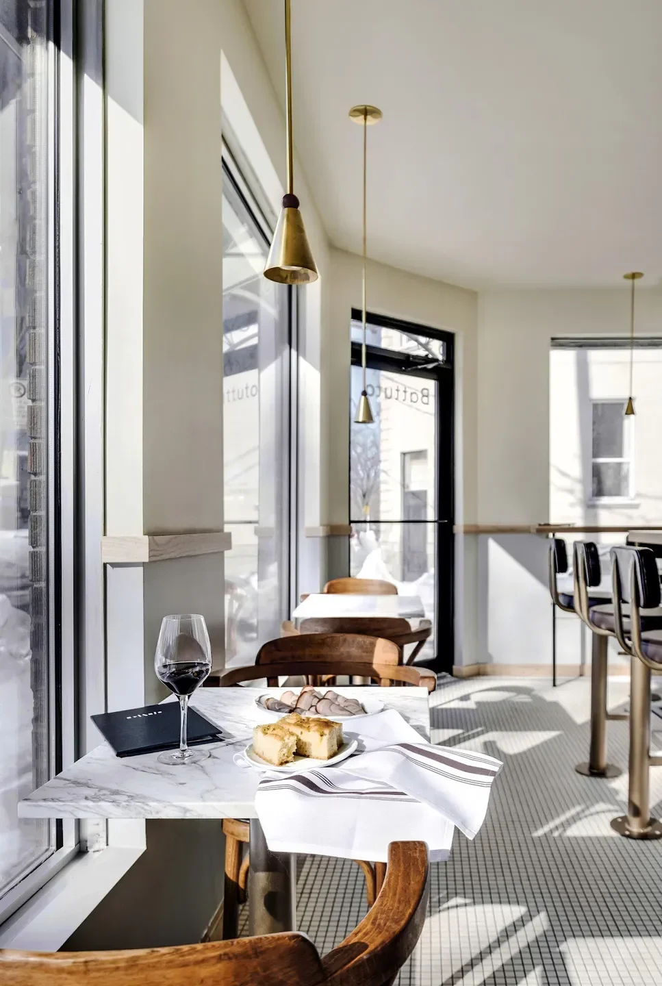 Légende Quebec City Reservations | Alotea Concierge