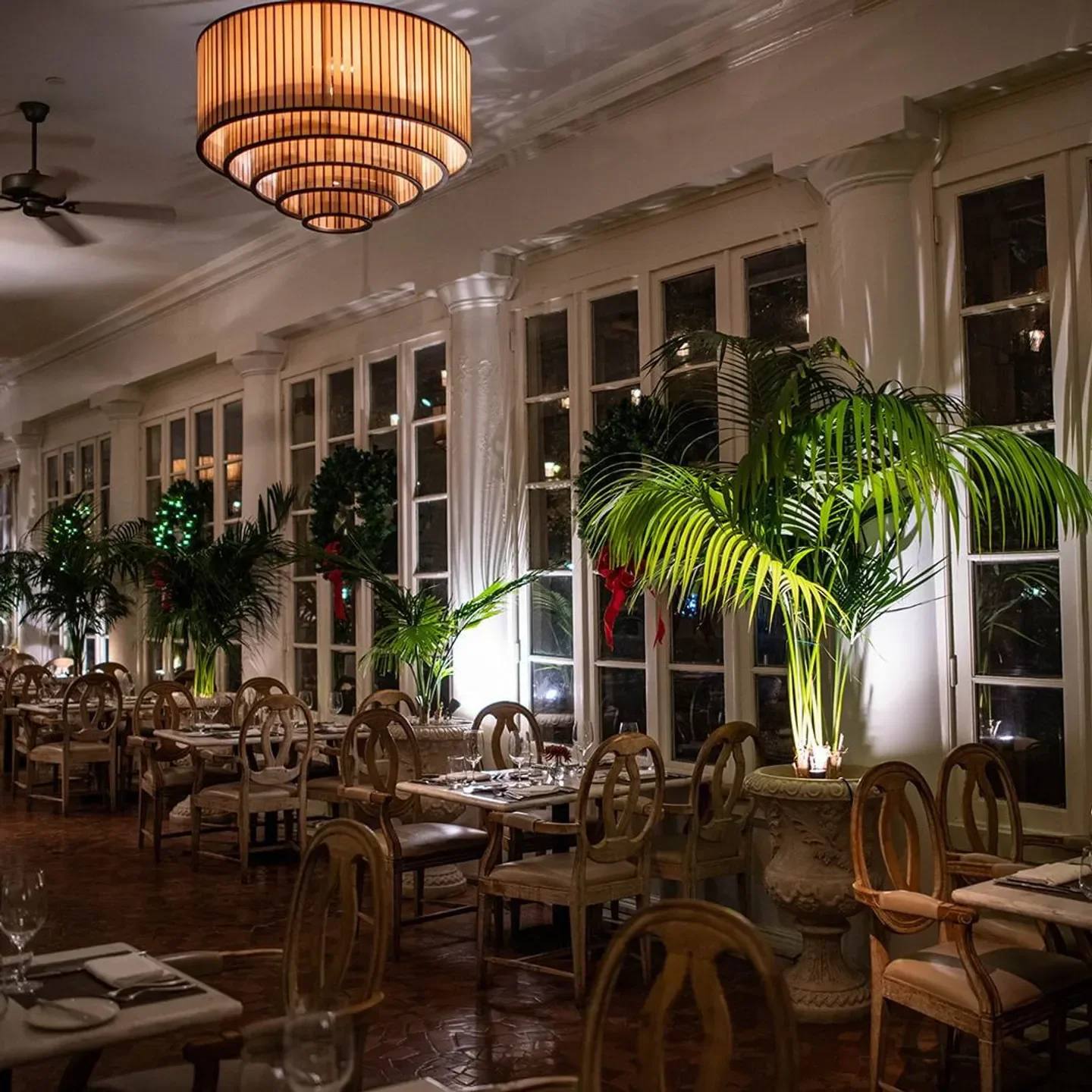 Top 10 Restaurants in Virginia Beach | Alotea Concierge