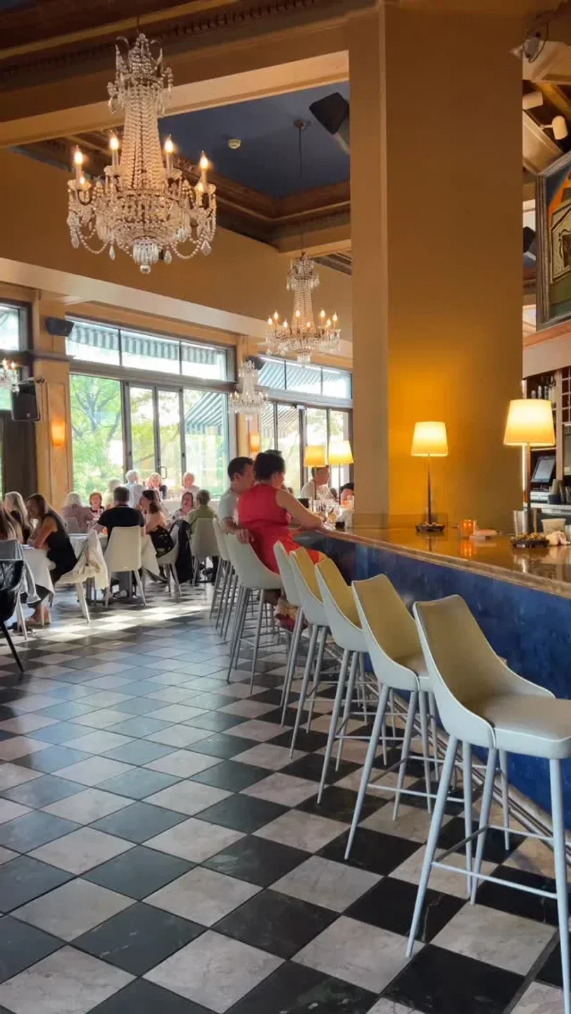 Khâluna Minneapolis Reservations | Alotea Concierge