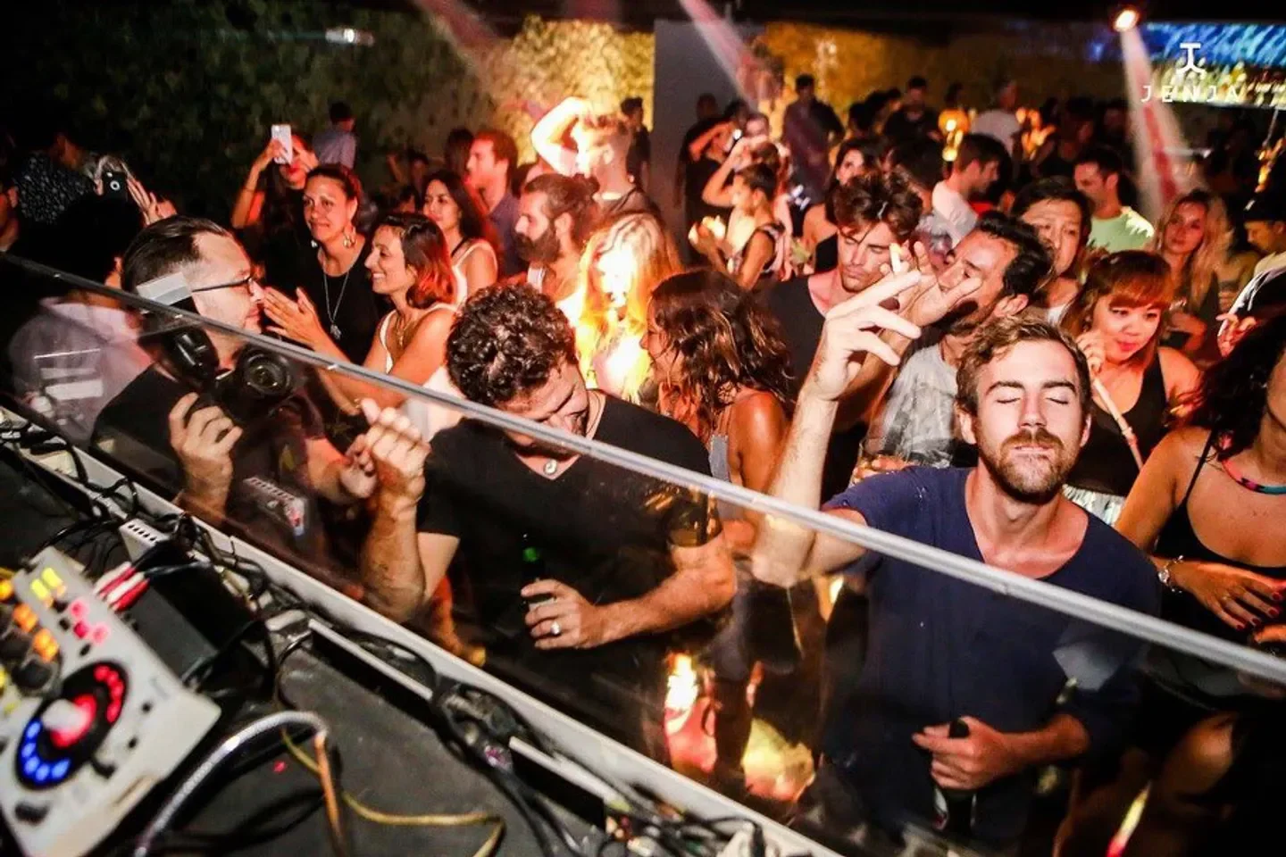 Top 10 Nightclubs in Bali | Alotea Concierge