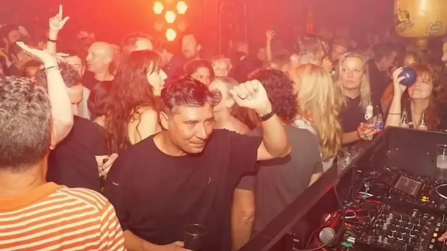 Escape Amsterdam Reservations | Alotea Concierge