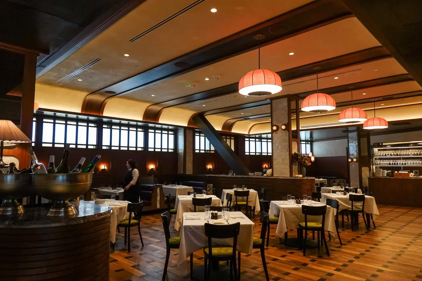 Eastern Standard Boston Reservations | Alotea Concierge