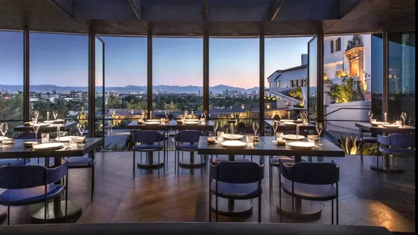 Cafe Monarch Phoenix Reservations | Alotea Concierge