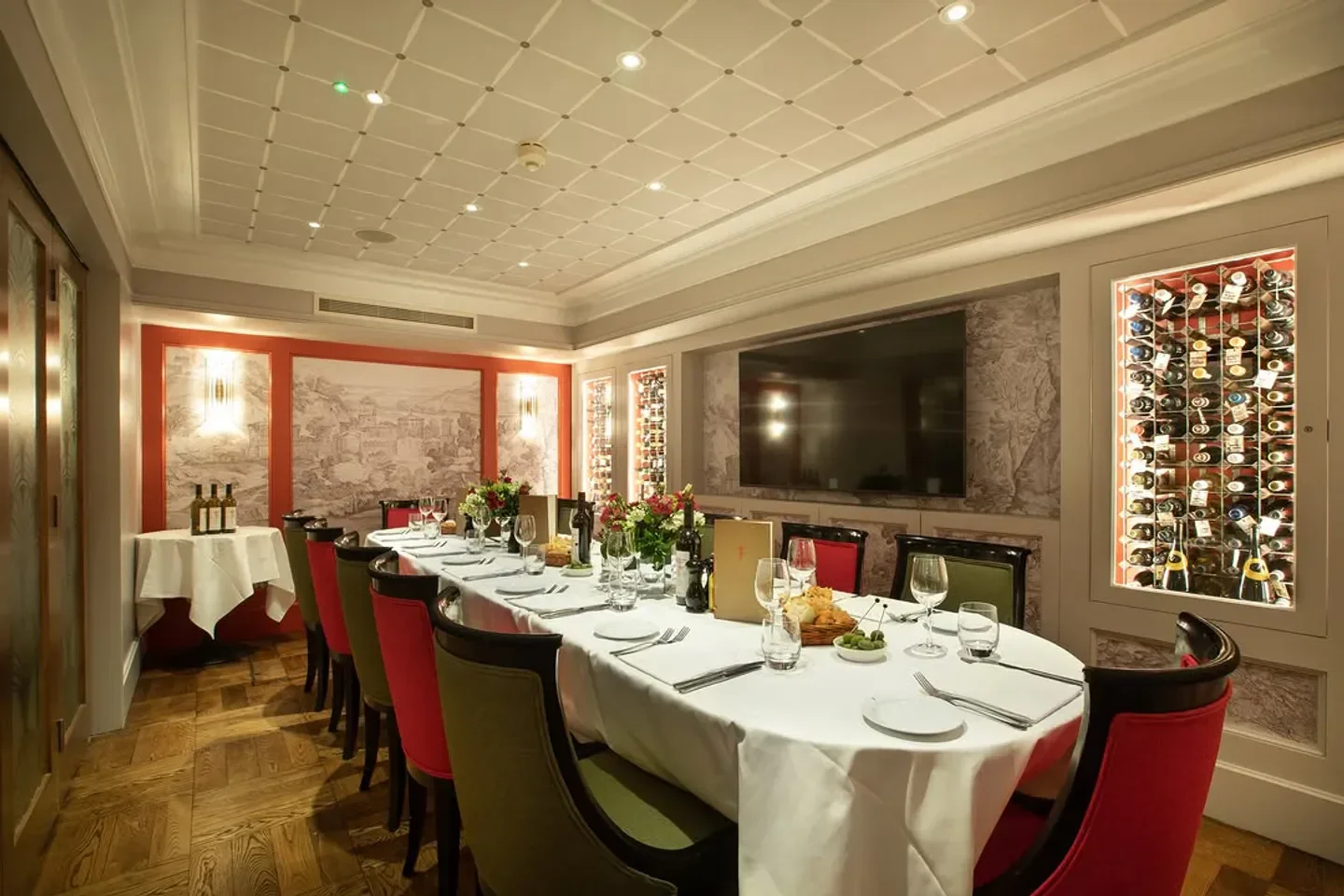 Wiltons Restaurant London Reservations | Alotea Concierge