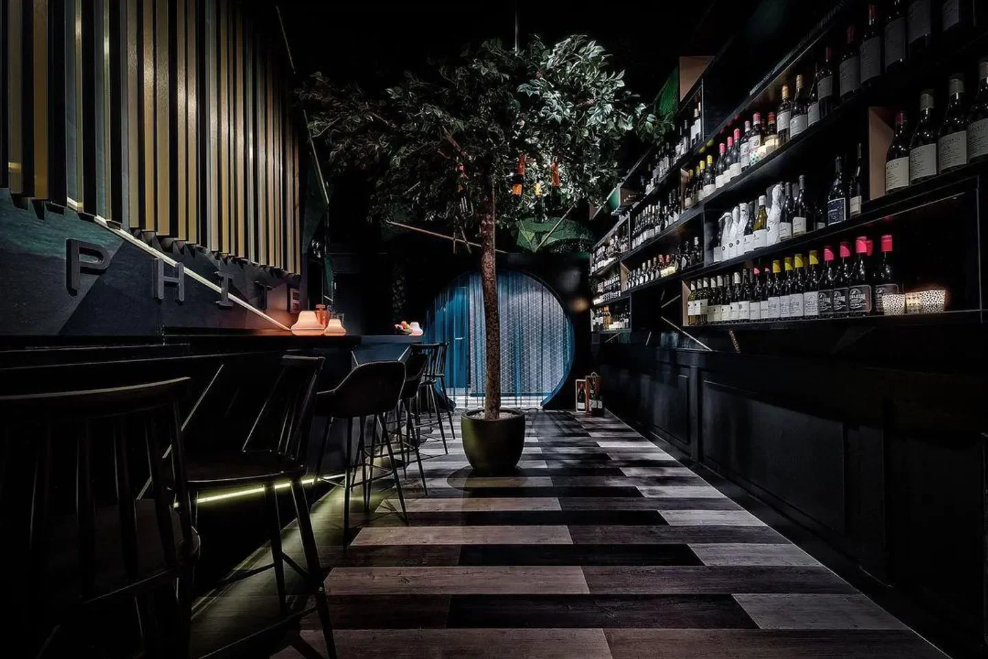 Zoldering Amsterdam Reservations | Alotea Concierge