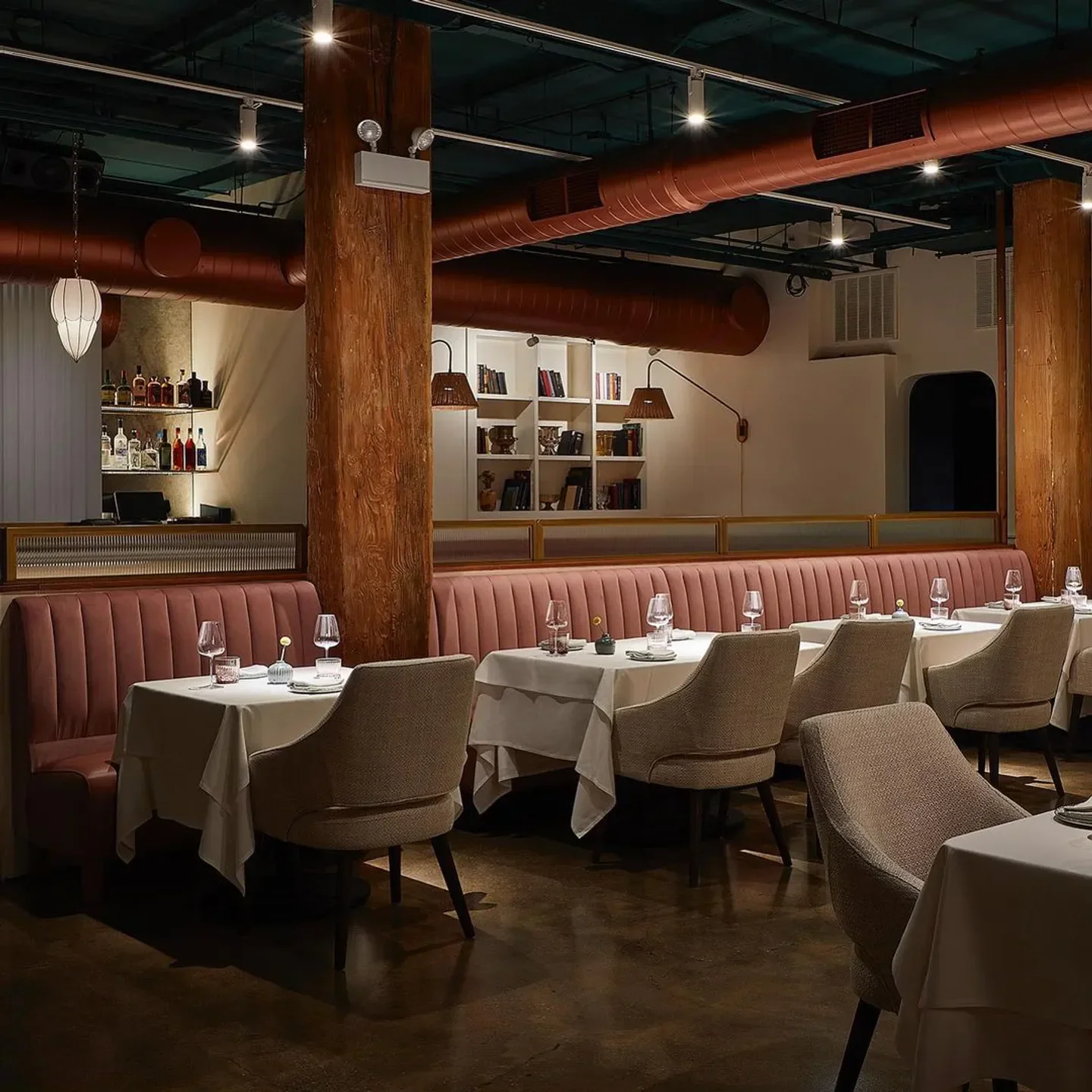 Obélix Chicago Reservations | Alotea Concierge