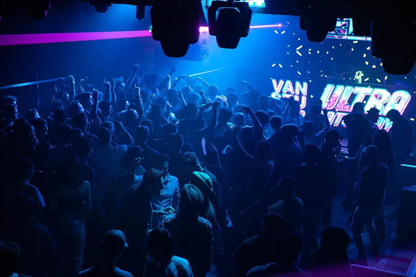 Top 10 Nightclubs in Vancouver | Alotea Concierge