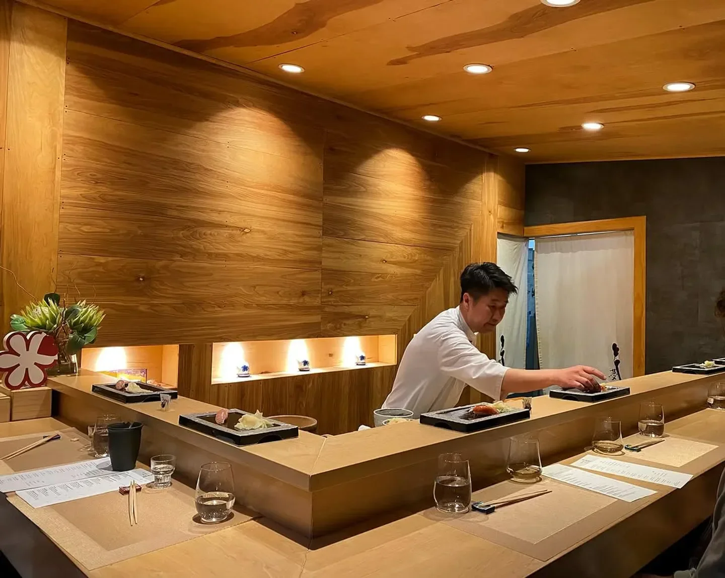 Bar Mar Chicago Reservations | Alotea Concierge
