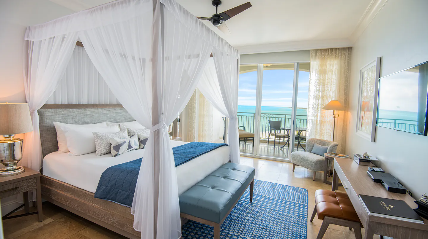 Best Hotels in Providencia | Alotea