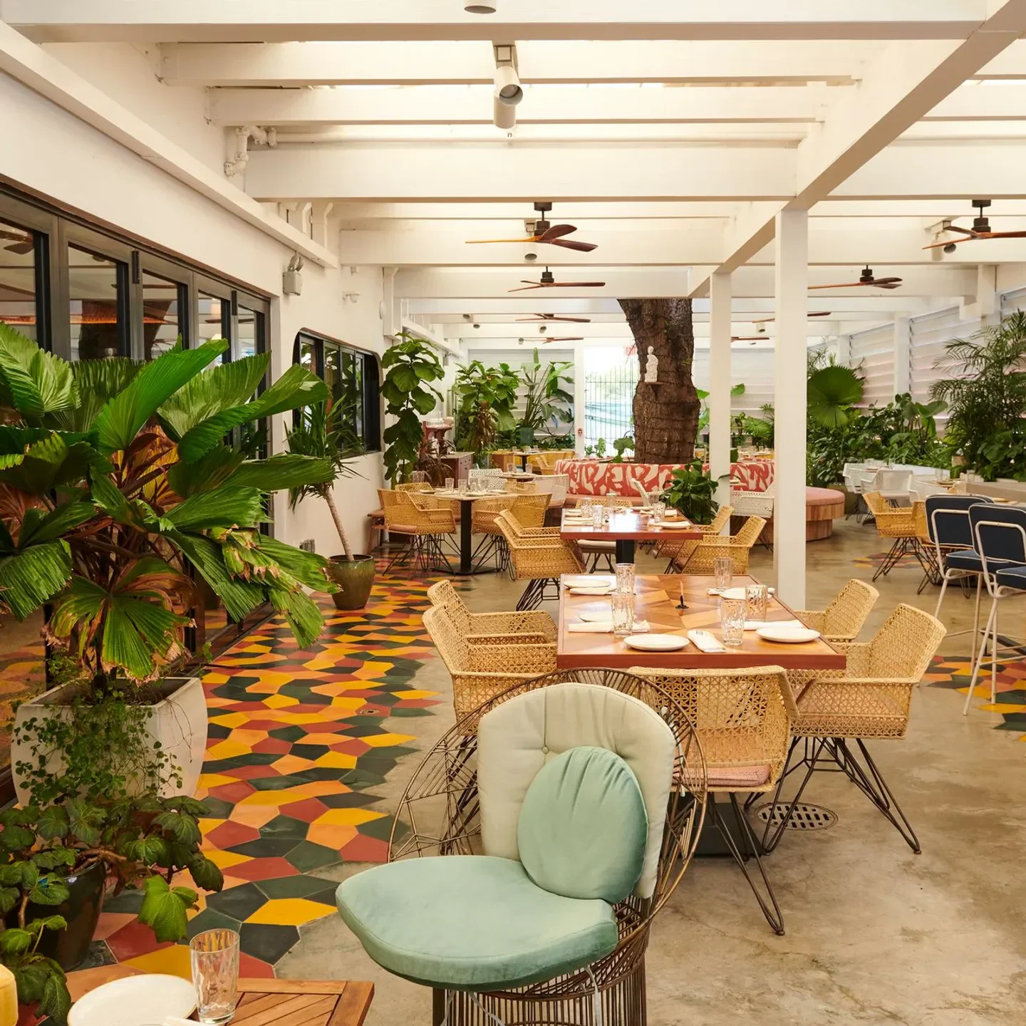 Red Rooster - Overtown Miami Reservations | Alotea Concierge