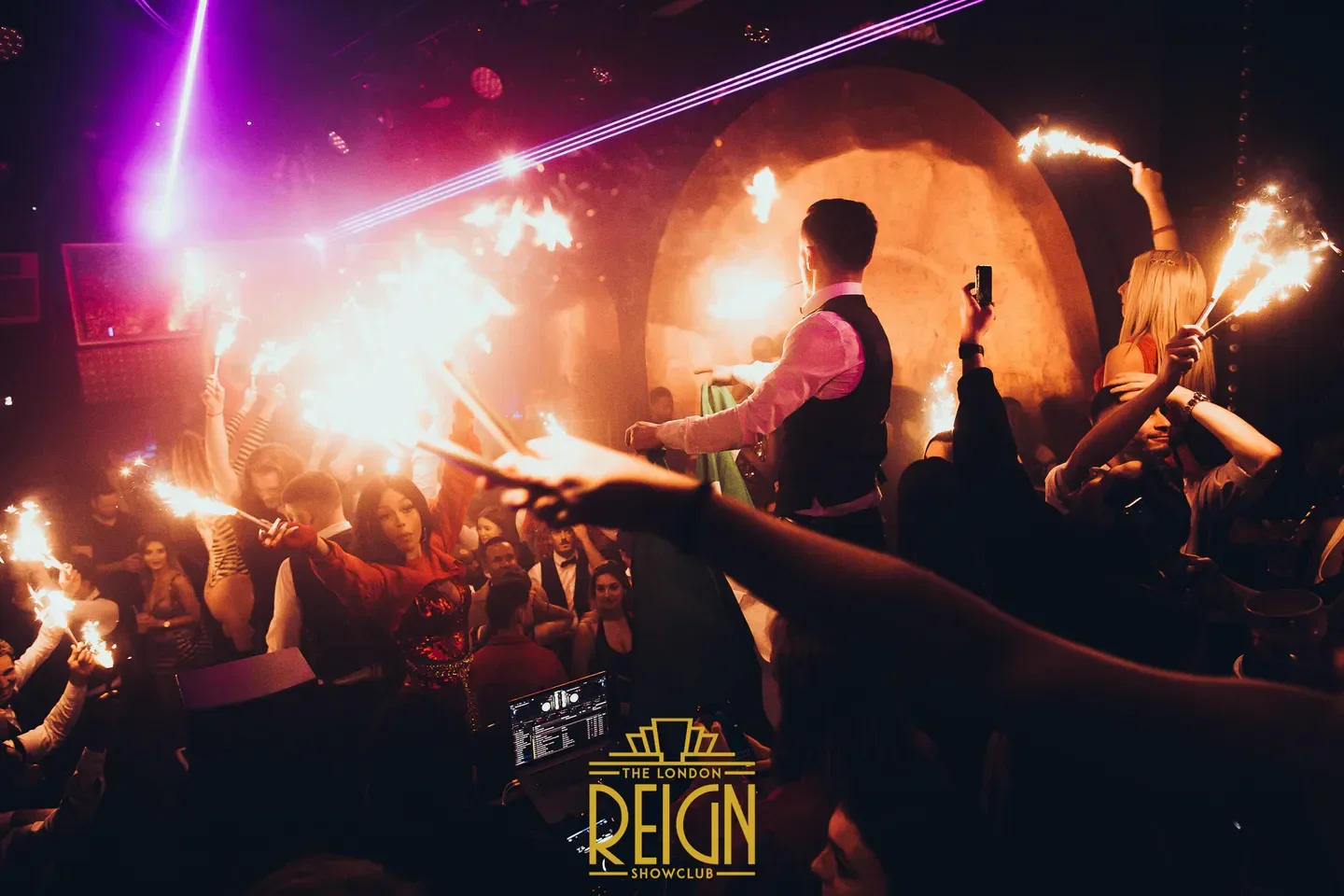 The Box London Reservations | Alotea Concierge
