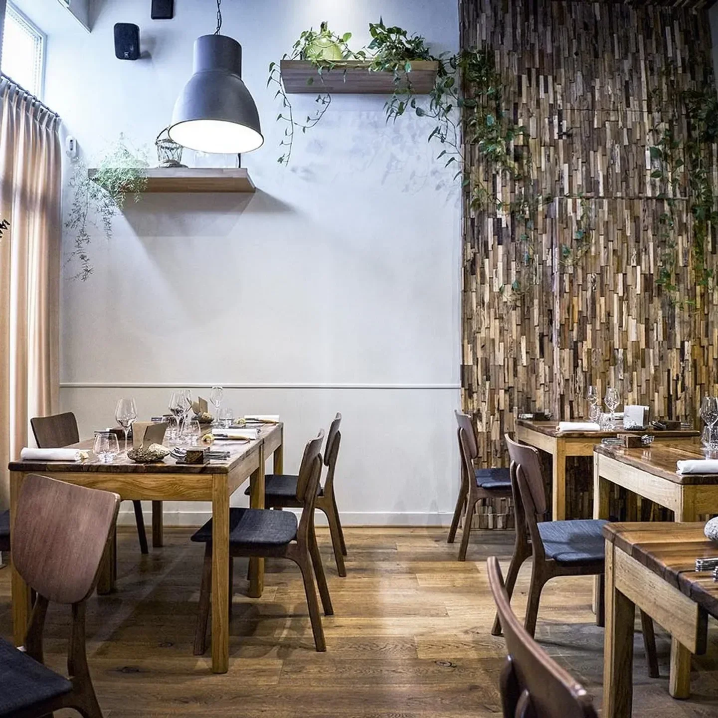 Best Restaurants in Lyon | Alotea Concierge