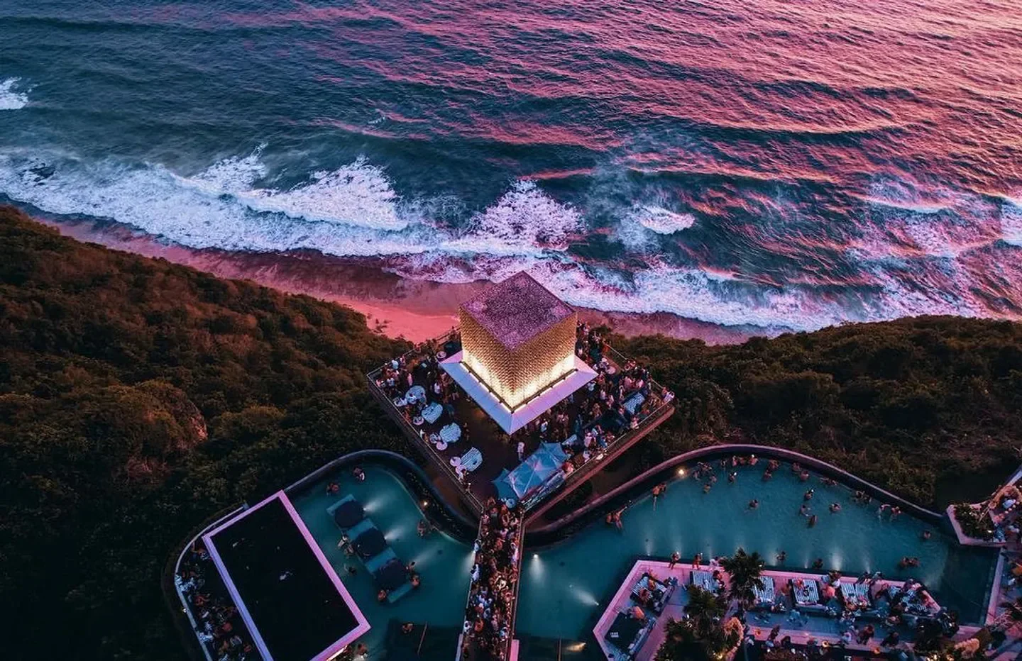 Top 10 Beach Clubs in Bali | Alotea Concierge