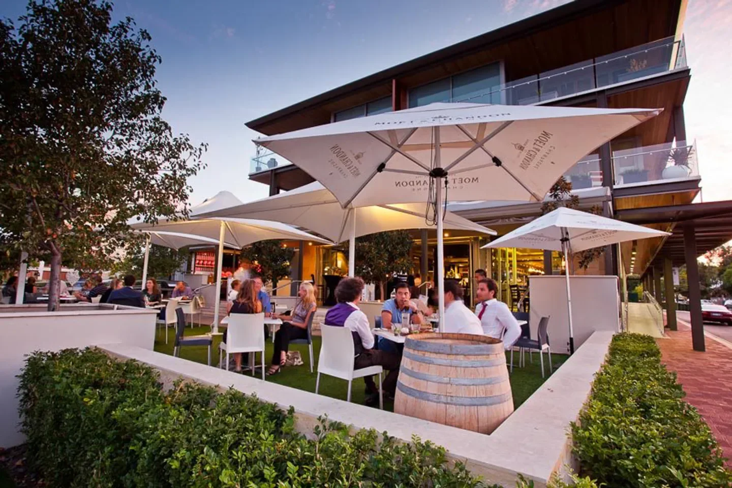 Indigo Oscar Perth Reservations | Alotea Concierge