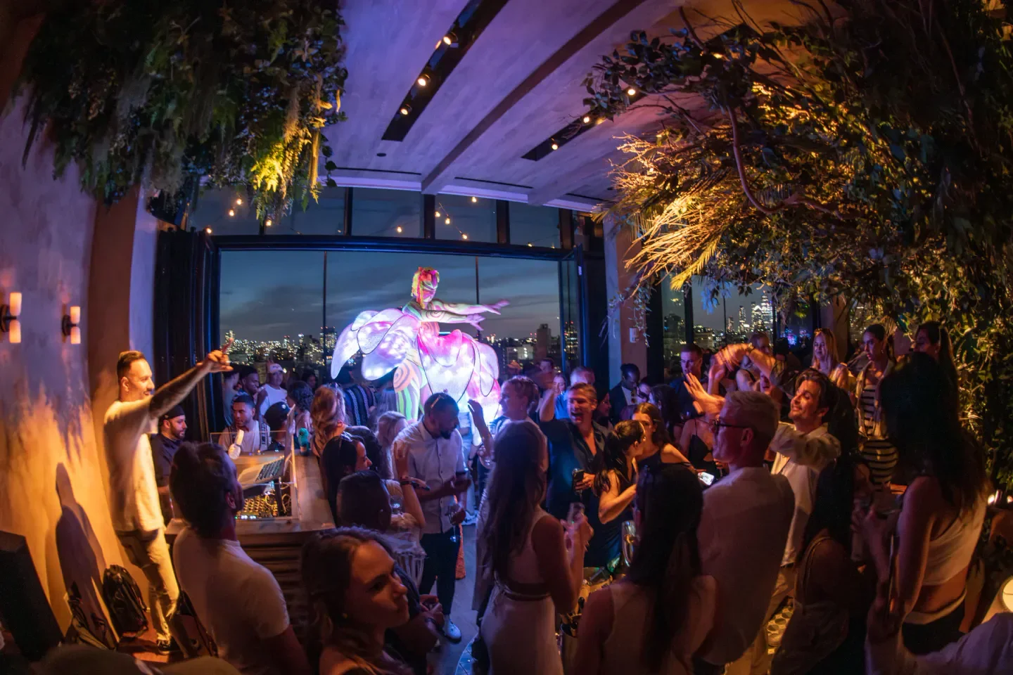 The Highlight Room New York City Reservations | Alotea Concierge