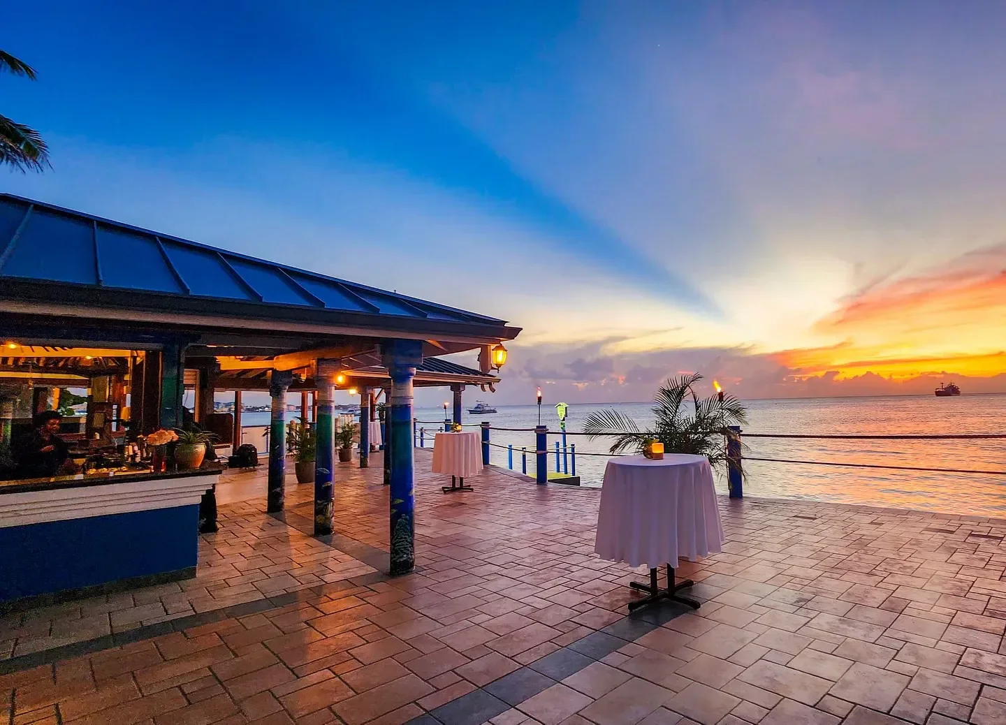 The Wharf Restaurant & Bar Grand Cayman Reservations | Alotea Concierge