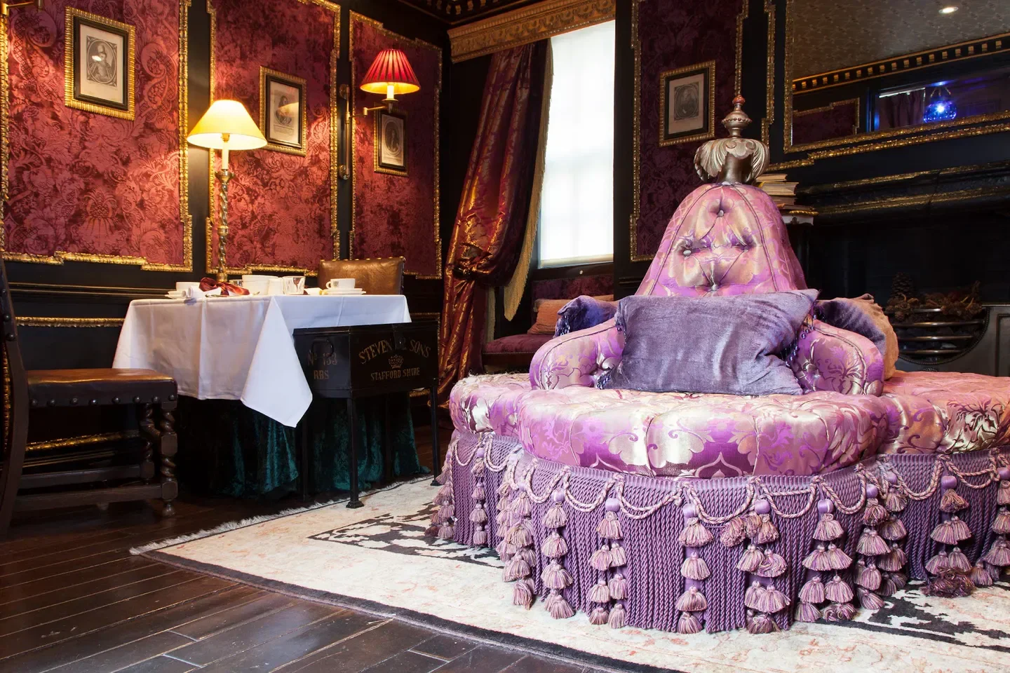 The Witchery Edinburgh Reservations | Alotea Concierge